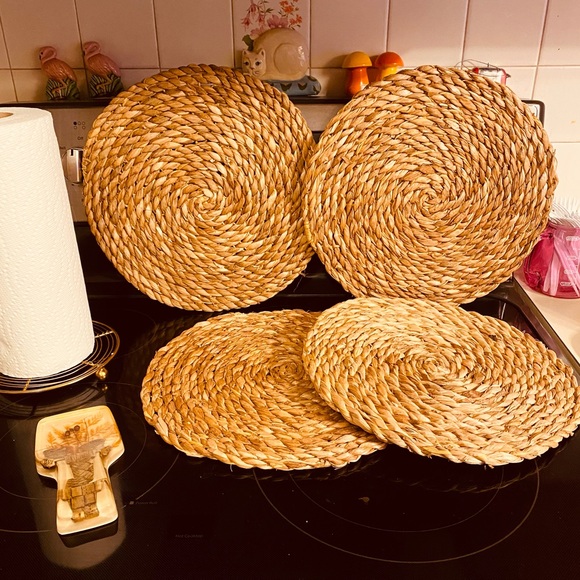 Dining | Cottage Core Boho Natural Wicker Cattail Hand Woven 13 Round ...